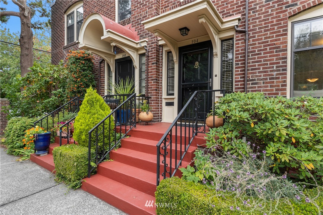 Hawthorne Square - Condos For Sale at Hawthorne Square in Seattle, WA ...