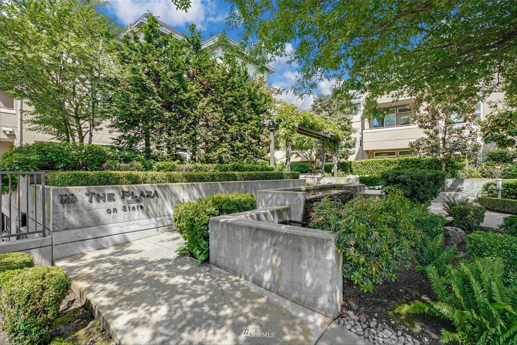 Plaza On State Condo, Kirkland, WA - Condos For Sale