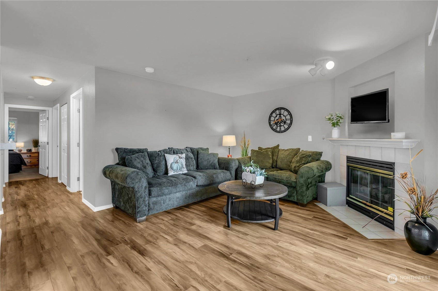 Lake Meridian Ridge - Condos For Sale at Lake Meridian Ridge in Kent ...