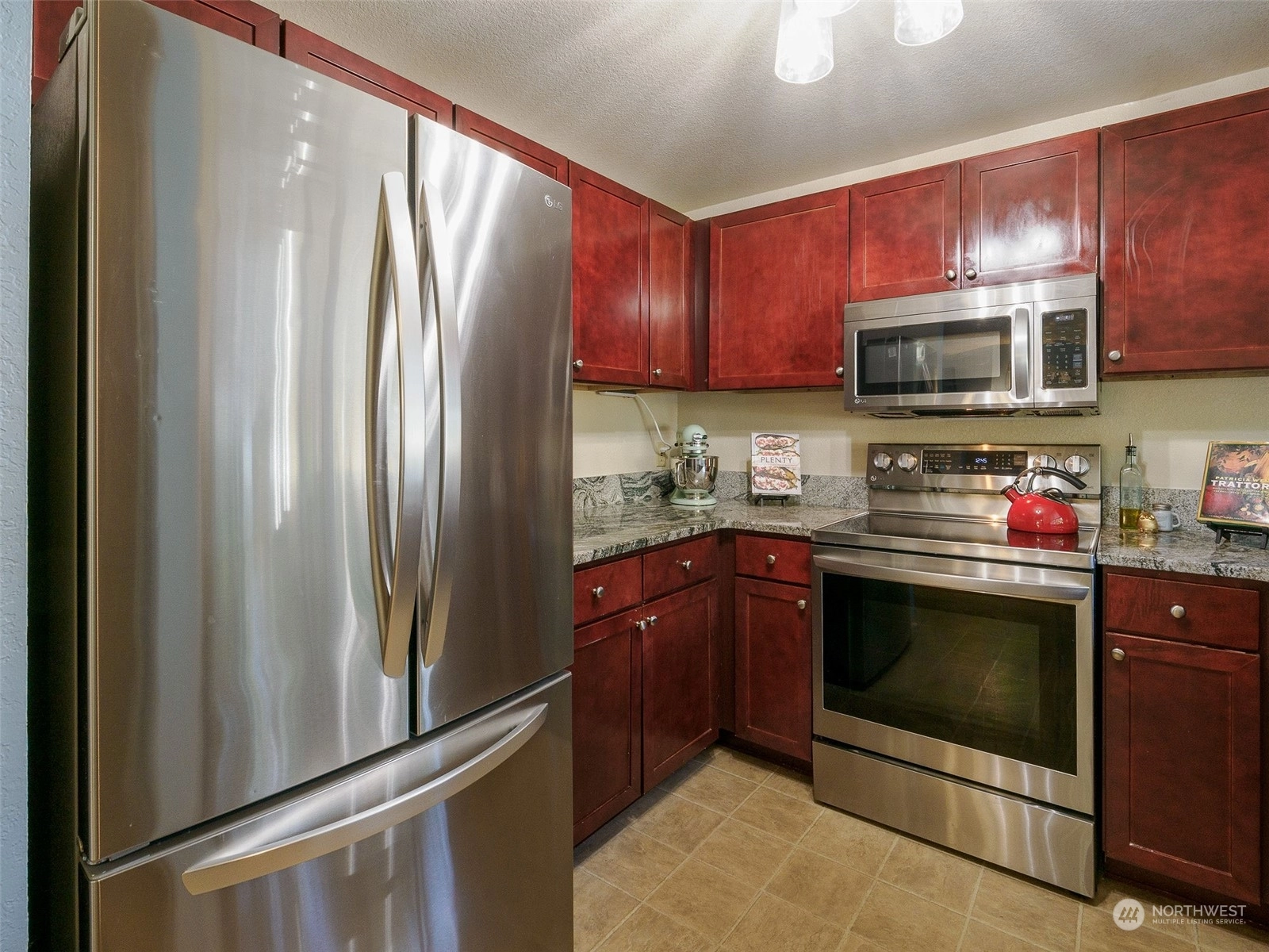 Hudson Ridge - Condos For Sale at Hudson Ridge in Des Moines, WA | Wicklund