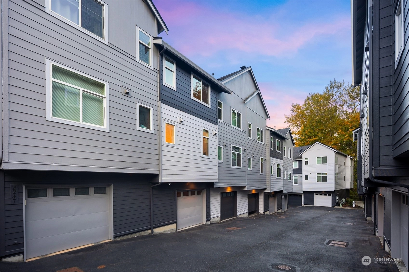 Centerra at Talus - Homes For Sale in Centerra at Talus, Issaquah, WA ...