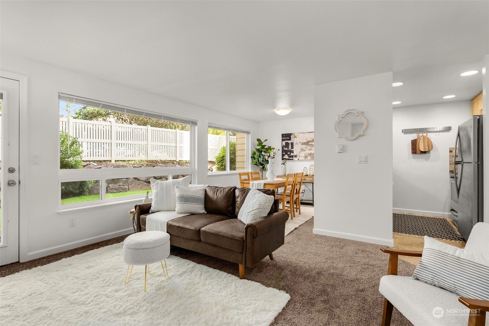 Compton Meadows II - Condos For Sale at Compton Meadows II in Kirkland ...