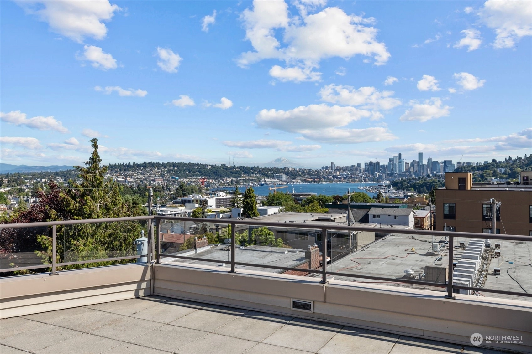 Cobrizo - Condos For Sale at Cobrizo in Seattle, WA | Wicklund