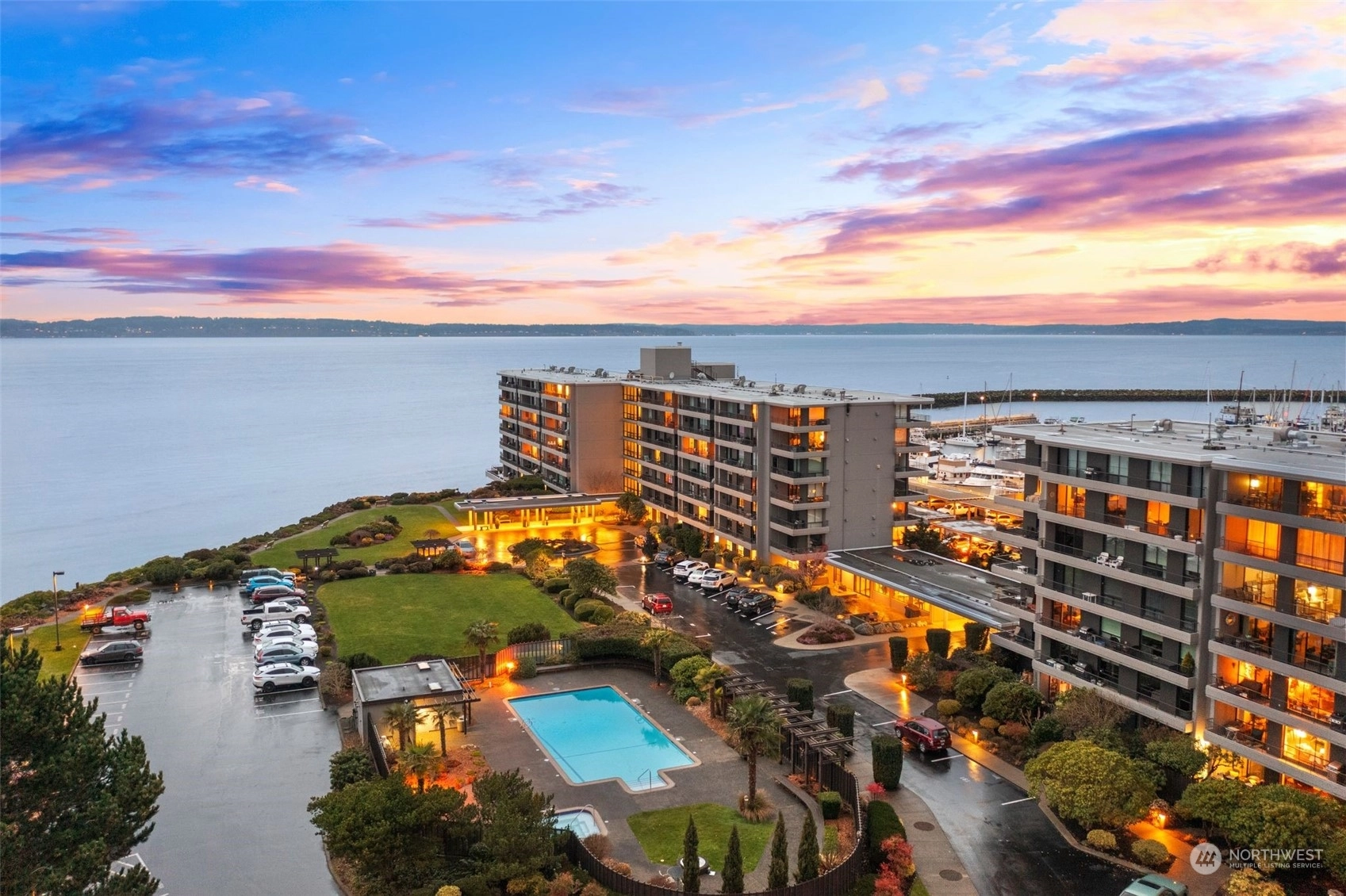 Sunset West - Condos For Sale at Sunset West in Seattle, WA | Wicklund